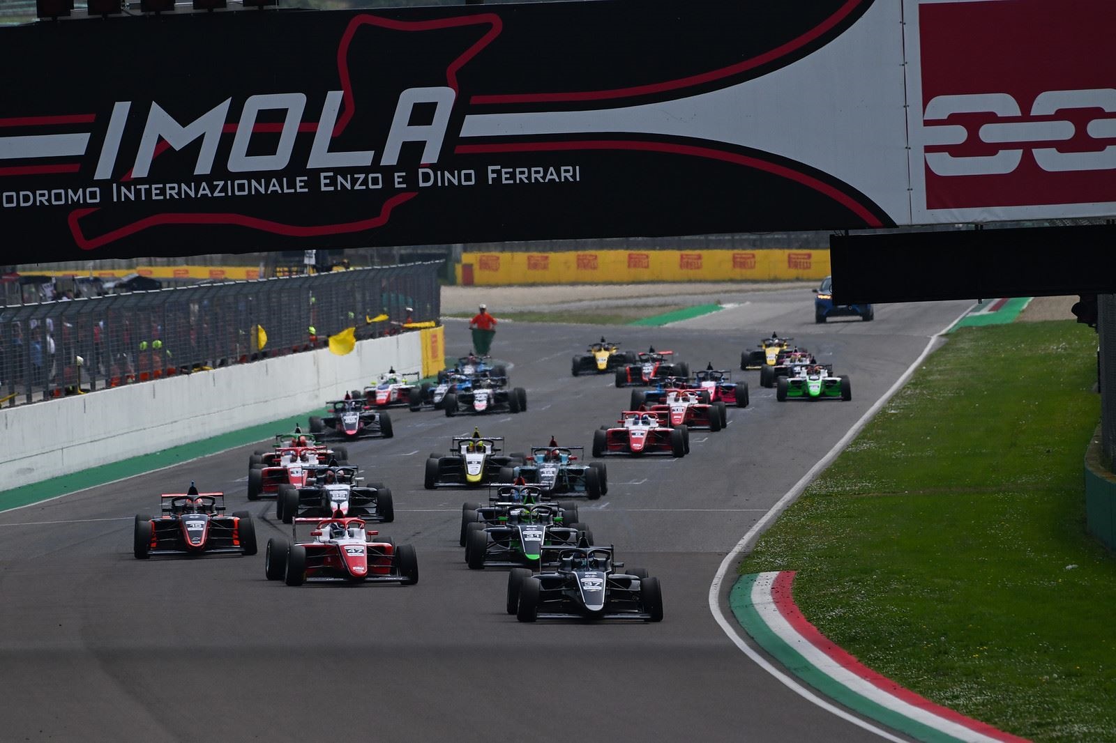 Formula4 Italian Championship - Certified by FIA WSK Promotion Official ...